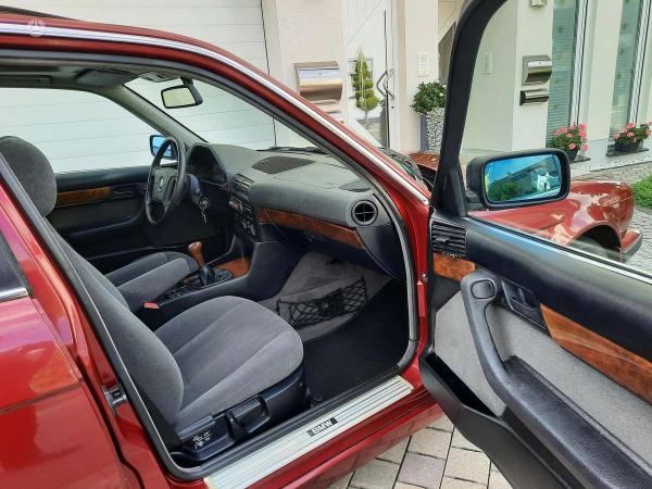 Sarkans BMW 520 1995 Klaipėda, ar dzinēja tilpumu 2.00 L un nobraukumu 182 tūkst. km par 4650 €, foto 4 vietnē AUTOMOTO.COM.LV