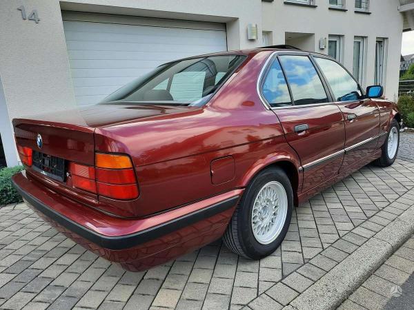 Sarkans BMW 520 1995 Klaipėda, ar dzinēja tilpumu 2.00 L un nobraukumu 182 tūkst. km par 4650 €, foto 7 vietnē AUTOMOTO.COM.LV