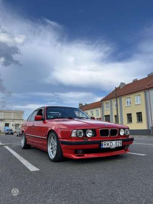 Sarkans BMW 520 1995 Klaipėda, ar dzinēja tilpumu 2.00 L un nobraukumu 322 tūkst. km par 9999 €, foto 9 vietnē AUTOMOTO.COM.LV