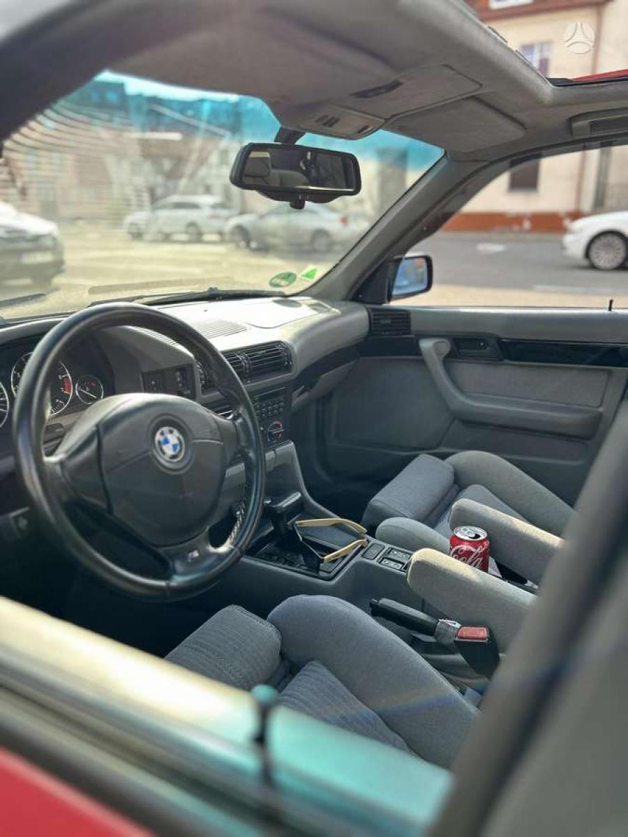 Sarkans BMW 520 1995 Klaipėda, ar dzinēja tilpumu 2.00 L un nobraukumu 322 tūkst. km par 9999 €, foto 14 vietnē AUTOMOTO.COM.LV
