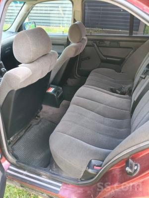 Sarkans BMW 520 1995 Rīga, ar dzinēja tilpumu 2.00 L un nobraukumu 200 tūkst. km par 3900 €, foto 7 vietnē AUTOMOTO.COM.LV