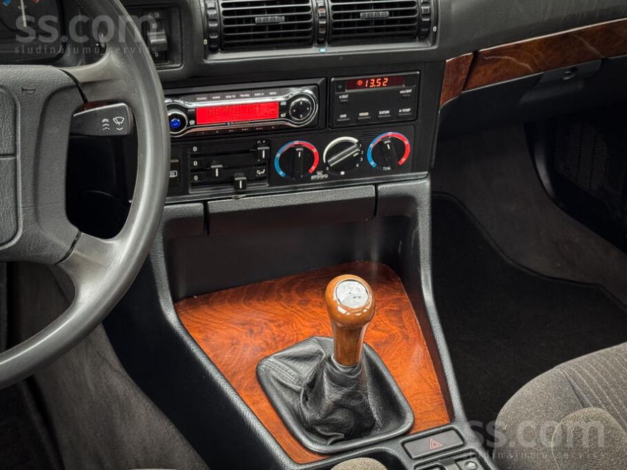 Красный БМВ 520 1995 в Рига, объемом двигателя 2.00 л и пробегом 182 тыс. км за 5880 €, фото 21 на AUTOMOTO.COM.LV