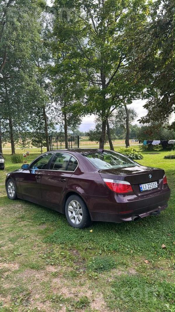 Красный БМВ 520 2006 в Лудза, объемом двигателя 2.00 л и пробегом 310 тыс. км за 2500 €, фото 3 на AUTOMOTO.COM.LV
