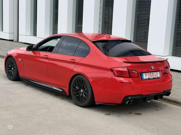Sarkans BMW 520 2010 Viļņa, ar dzinēja tilpumu 2.00 L un nobraukumu 270 tūkst. km par 8500 €, foto 8 vietnē AUTOMOTO.COM.LV