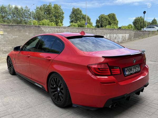 Sarkans BMW 520 2012 Viļņa, ar dzinēja tilpumu 2.00 L un nobraukumu 281 tūkst. km par 7800 €, foto 4 vietnē AUTOMOTO.COM.LV