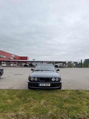 BMW 520 1995 in Tartu, with an engine capacity of 2.00 L and mileage of 245 thousand km for 2000 €, photo 14 on AUTOMOTO.COM.LV