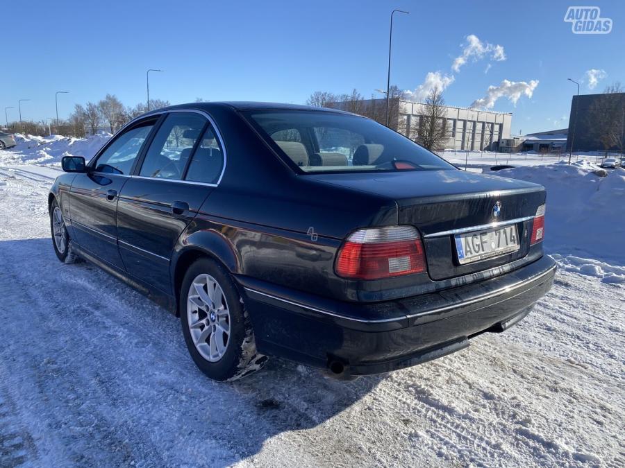 BMW 520 1997 Kauņa, ar dzinēja tilpumu 2.00 L un nobraukumu 320 tūkst. km par 900 €, foto 2 vietnē AUTOMOTO.COM.LV
