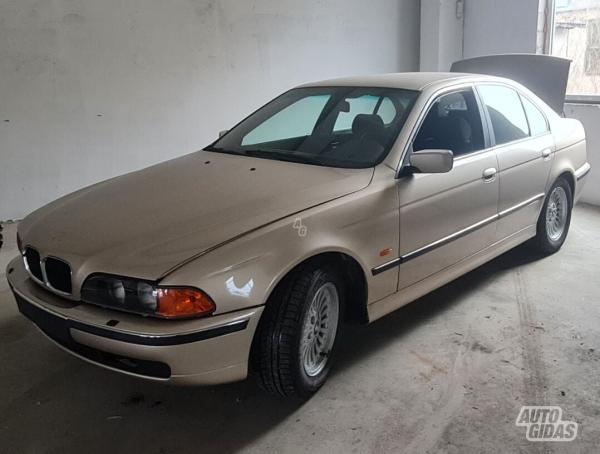 BMW 520 1998 Viļņa, ar dzinēja tilpumu 2.00 L un nobraukumu 2500 tūkst. km par 1850 €, foto 1 vietnē AUTOMOTO.COM.LV