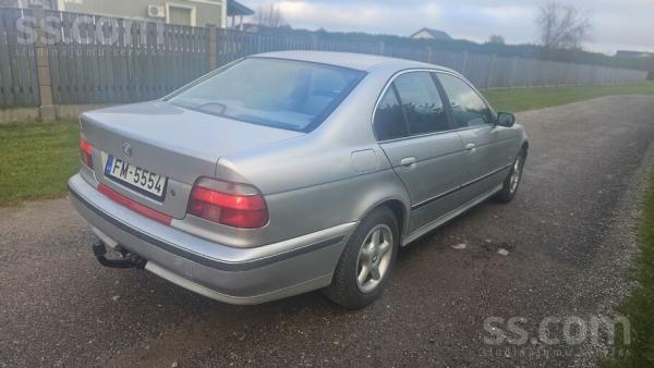 BMW 520 1999 in Ogre, with an engine capacity of 2.00 L and mileage of 237 thousand km for 1000 €, photo 2 on AUTOMOTO.COM.LV