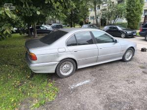 BMW 520 2000 in Kaunas, with an engine capacity of 2.00 L and mileage of 300 thousand km for 659 €, photo 5 on AUTOMOTO.COM.LV