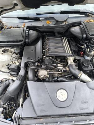 BMW 520 2000 in Kaunas, with an engine capacity of 2.00 L and mileage of 300 thousand km for 659 €, photo 13 on AUTOMOTO.COM.LV
