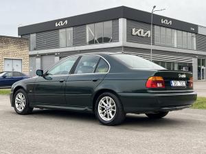 BMW 520 2001 Narva, ar dzinēja tilpumu 2.20 L un nobraukumu 294 tūkst. km par 1999 €, foto 7 vietnē AUTOMOTO.COM.LV