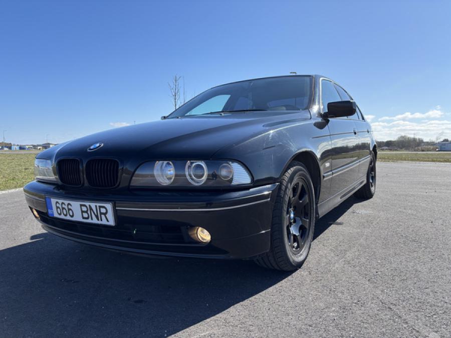 BMW 520 2001 Tallina, ar dzinēja tilpumu 2.20 L un nobraukumu 392 tūkst. km par 3750 €, foto 3 vietnē AUTOMOTO.COM.LV