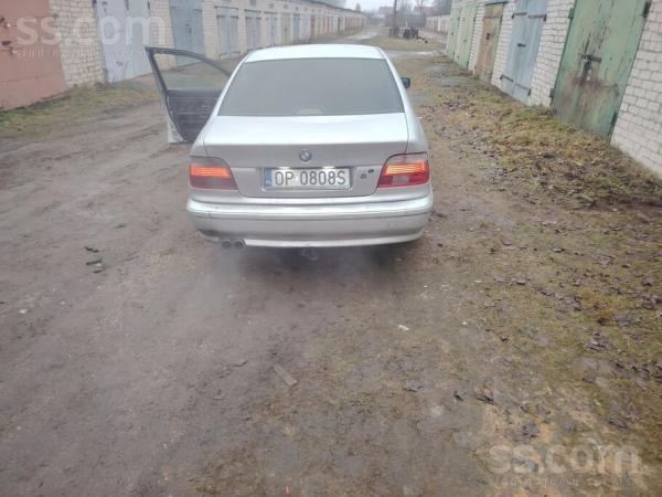 BMW 520 2002 Jelgava, ar dzinēja tilpumu 2.00 L un nobraukumu 300 tūkst. km par 1650 €, foto 4 vietnē AUTOMOTO.COM.LV