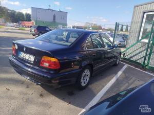 BMW 520 2002 Klaipėda, ar dzinēja tilpumu 2.00 L un nobraukumu 184 tūkst. km par 700 €, foto 2 vietnē AUTOMOTO.COM.LV