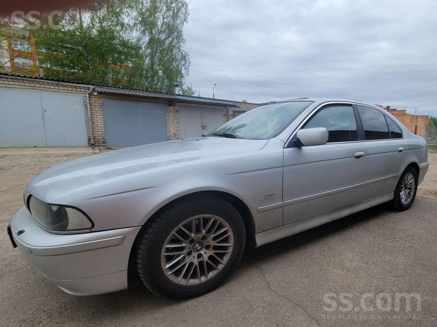 BMW 520 2002 Daugavpils, ar dzinēja tilpumu 2.20 L un nobraukumu 240 tūkst. km par 1500 €, foto 4 vietnē AUTOMOTO.COM.LV