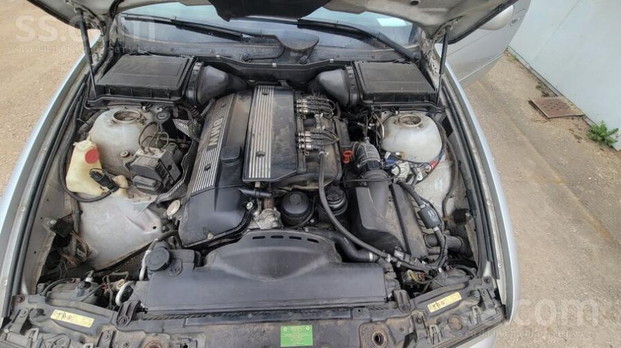 BMW 520 2002 Daugavpils, ar dzinēja tilpumu 2.20 L un nobraukumu 240 tūkst. km par 1500 €, foto 12 vietnē AUTOMOTO.COM.LV