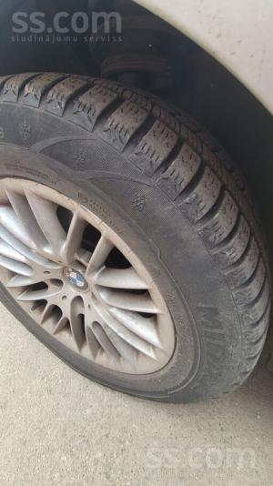 BMW 520 2002 Daugavpils, ar dzinēja tilpumu 2.20 L un nobraukumu 240 tūkst. km par 1500 €, foto 13 vietnē AUTOMOTO.COM.LV