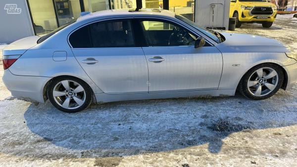 BMW 520 2003 Viļņa, ar dzinēja tilpumu 2.20 L un nobraukumu 261 tūkst. km par 1700 €, foto 3 vietnē AUTOMOTO.COM.LV