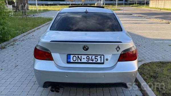 BMW 520 2003 in Riga, with an engine capacity of 2.20 L and mileage of 344 thousand km for 2900 €, photo 6 on AUTOMOTO.COM.LV