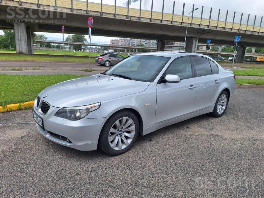 BMW 520 2003 in Riga, with an engine capacity of 2.20 L and mileage of 330 thousand km for 2300 €, photo 4 on AUTOMOTO.COM.LV