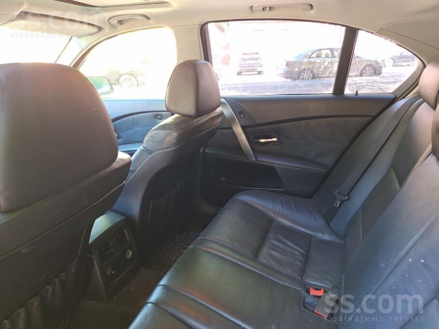 BMW 520 2003 in Riga, with an engine capacity of 2.20 L and mileage of 330 thousand km for 2300 €, photo 12 on AUTOMOTO.COM.LV