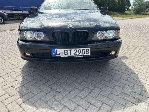 BMW 520 2003 in Marijampole, with an engine capacity of 2.20 L and mileage of 264 thousand km for 3250 €, photo 7 on AUTOMOTO.COM.LV