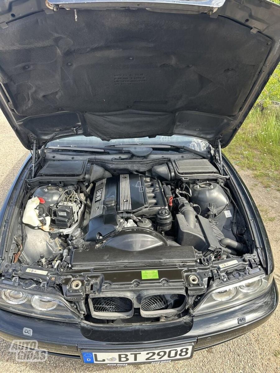 BMW 520 2003 Marijampole, ar dzinēja tilpumu 2.20 L un nobraukumu 264 tūkst. km par 3250 €, foto 17 vietnē AUTOMOTO.COM.LV