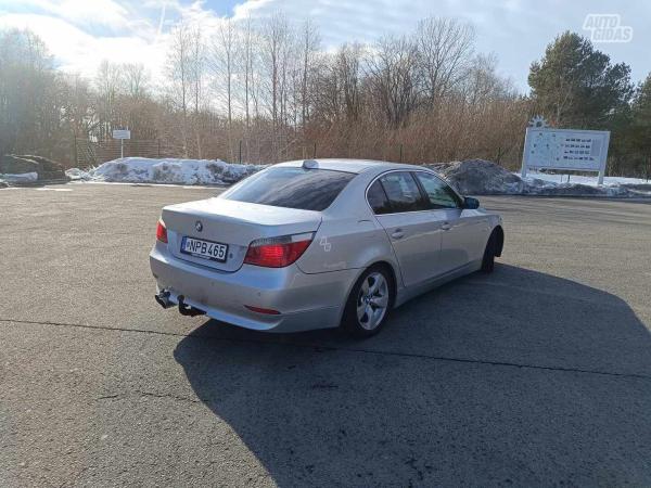 BMW 520 2004 in Vilnius, with an engine capacity of 2.20 L and mileage of 246 thousand km for 1900 €, photo 5 on AUTOMOTO.COM.LV