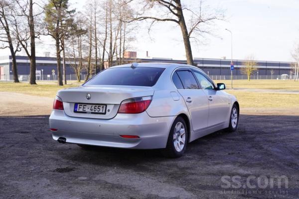 BMW 520 2004 in Riga, with an engine capacity of 2.20 L and mileage of 368 thousand km for 3200 €, photo 9 on AUTOMOTO.COM.LV