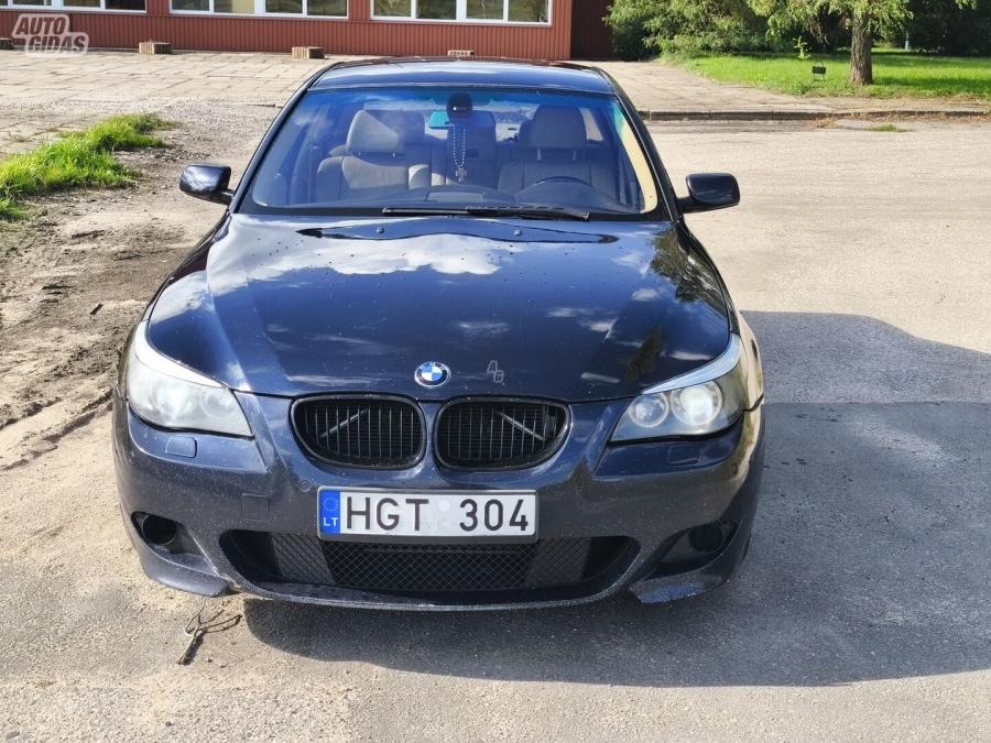 BMW 520 2004 in Alytus, with an engine capacity of 2.20 L and mileage of 397 thousand km for 2400 €, photo 3 on AUTOMOTO.COM.LV