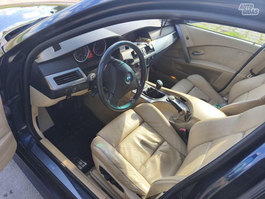 BMW 520 2004 in Alytus, with an engine capacity of 2.20 L and mileage of 397 thousand km for 2400 €, photo 11 on AUTOMOTO.COM.LV