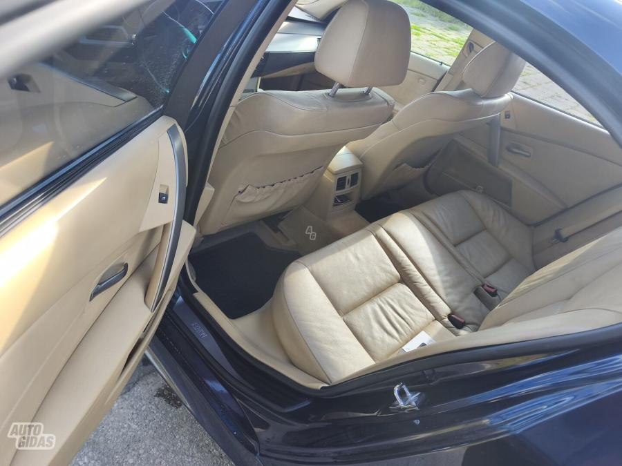 BMW 520 2004 in Alytus, with an engine capacity of 2.20 L and mileage of 397 thousand km for 2400 €, photo 12 on AUTOMOTO.COM.LV