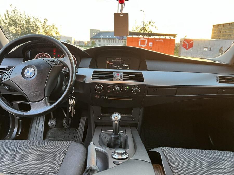 BMW 520 2004 Kauņa, ar dzinēja tilpumu 2.20 L un nobraukumu 350 tūkst. km par 1900 €, foto 9 vietnē AUTOMOTO.COM.LV