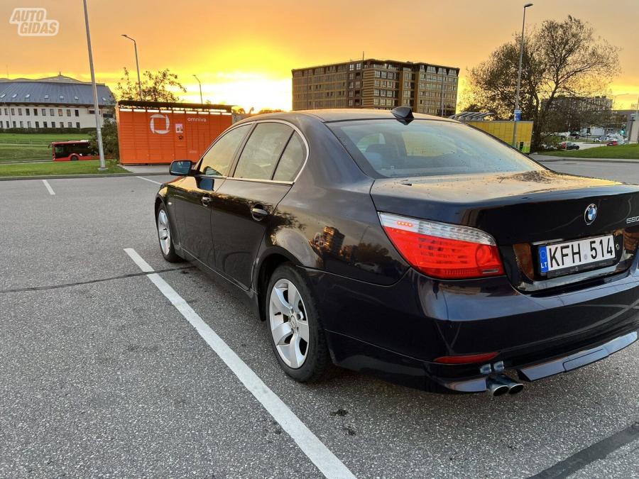 BMW 520 2004 Kauņa, ar dzinēja tilpumu 2.20 L un nobraukumu 350 tūkst. km par 1900 €, foto 14 vietnē AUTOMOTO.COM.LV