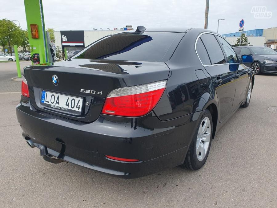 BMW 520 2008 in Kaunas, with an engine capacity of 2.00 L and mileage of 280 thousand km for 2950 €, photo 5 on AUTOMOTO.COM.LV
