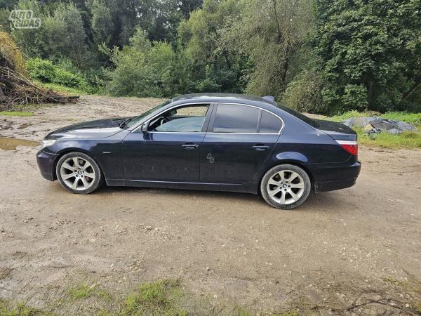 BMW 520 2008 in Kaunas, with an engine capacity of 2.00 L and mileage of 258 thousand km for 2899 €, photo 9 on AUTOMOTO.COM.LV