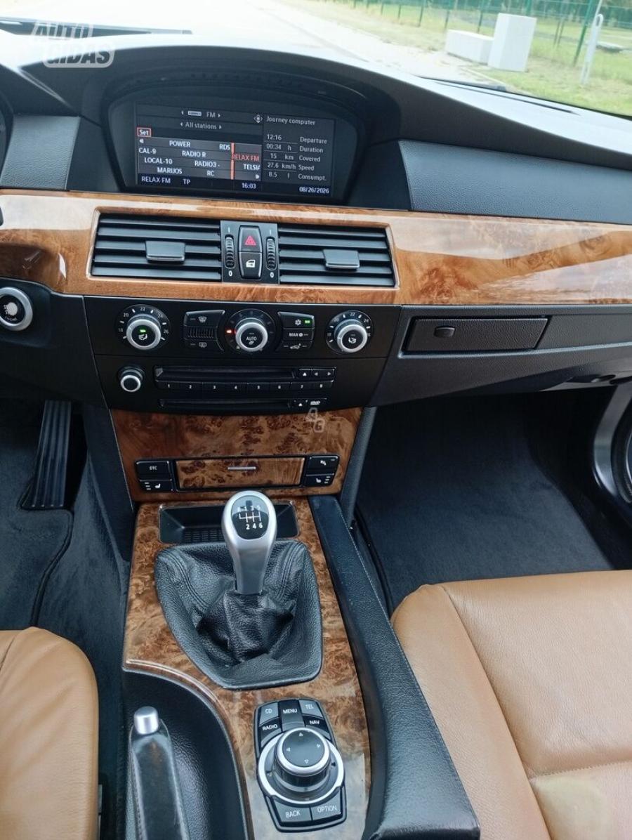 BMW 520 2009 in Vilnius, with an engine capacity of 2.00 L and mileage of 214 thousand km for 5000 €, photo 28 on AUTOMOTO.COM.LV