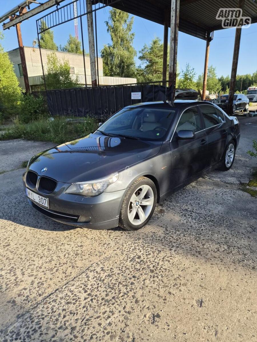 BMW 520 2009 in Visaginas, with an engine capacity of 2.00 L and mileage of 360 thousand km for 1500 €, photo 1 on AUTOMOTO.COM.LV