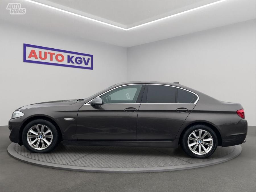 BMW 520 2010 in Vilnius, with an engine capacity of 2.00 L and mileage of 193 thousand km for 7499 €, photo 2 on AUTOMOTO.COM.LV