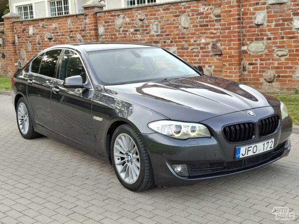 BMW 520 2010 in Silute, with an engine capacity of 2.00 L and mileage of 330 thousand km for 6900 €, photo 6 on AUTOMOTO.COM.LV