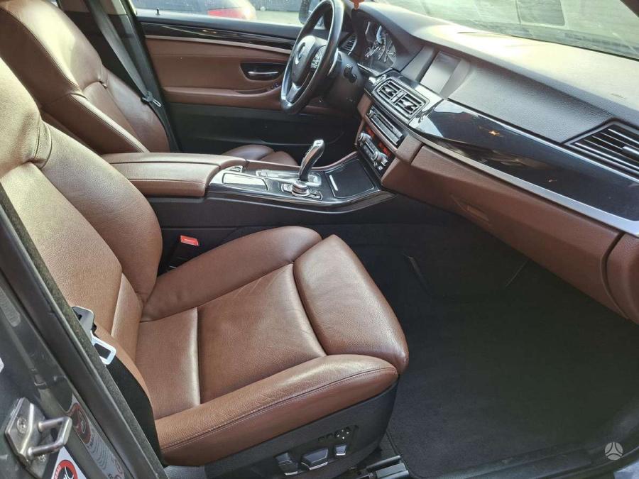 BMW 520 2011 in Silute, with an engine capacity of 2.00 L and mileage of 256 thousand km for 6900 €, photo 18 on AUTOMOTO.COM.LV