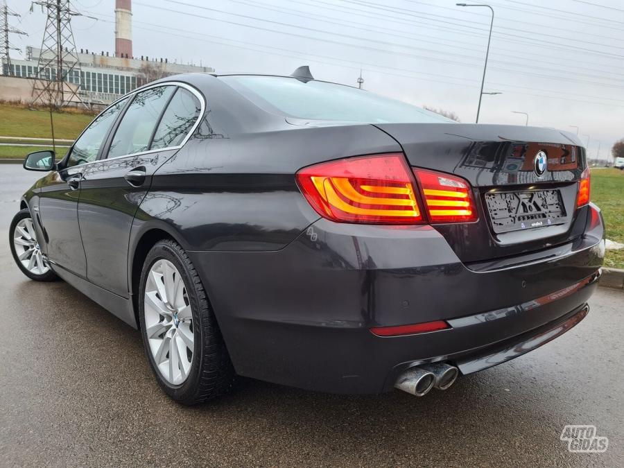 BMW 520 2011 in Kaunas, with an engine capacity of 2.00 L and mileage of 350 thousand km for 7500 €, photo 2 on AUTOMOTO.COM.LV
