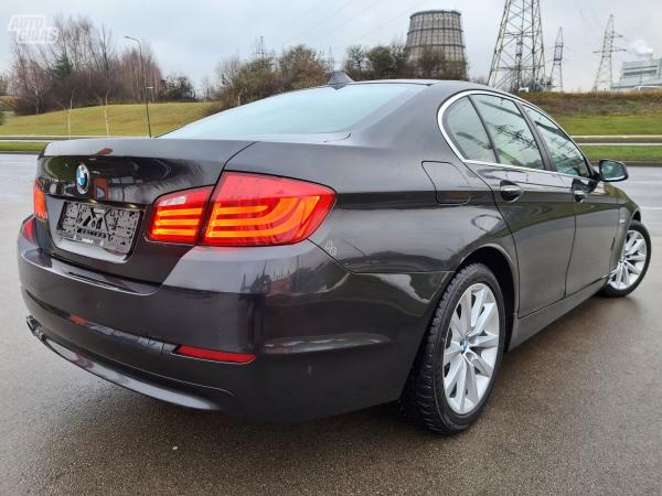 BMW 520 2011 in Kaunas, with an engine capacity of 2.00 L and mileage of 350 thousand km for 7500 €, photo 3 on AUTOMOTO.COM.LV