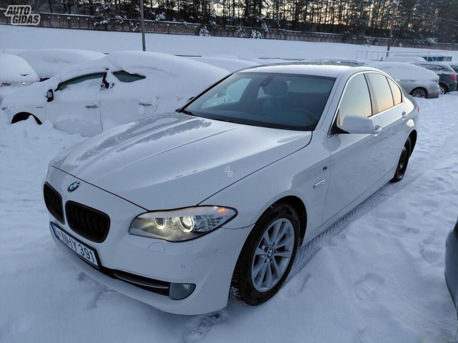 BMW 520 2011 in Vilnius, with an engine capacity of 2.00 L and mileage of 418 thousand km for 5800 €, photo 3 on AUTOMOTO.COM.LV