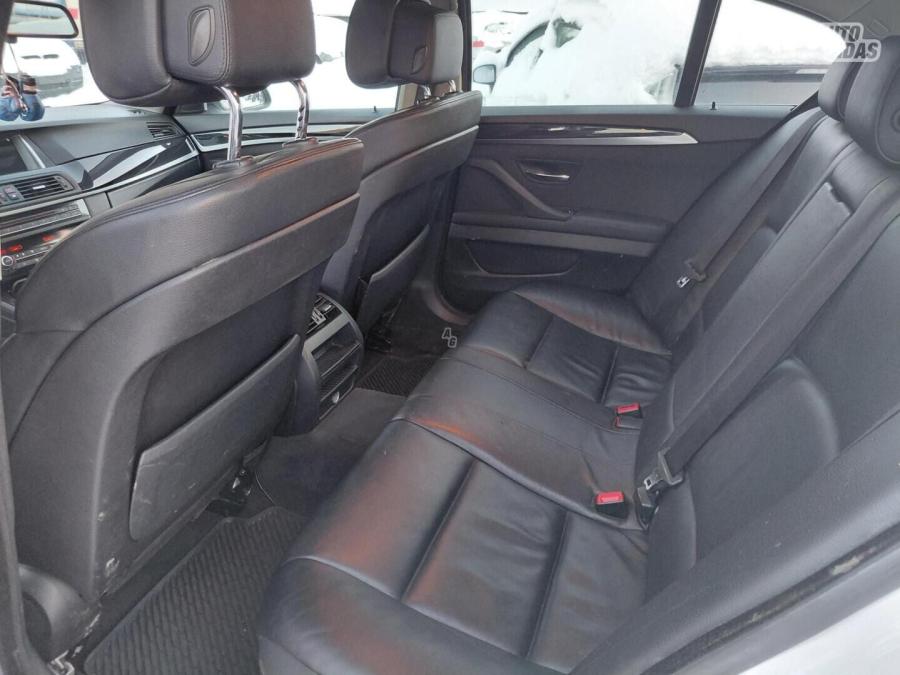 BMW 520 2011 in Vilnius, with an engine capacity of 2.00 L and mileage of 418 thousand km for 5800 €, photo 9 on AUTOMOTO.COM.LV