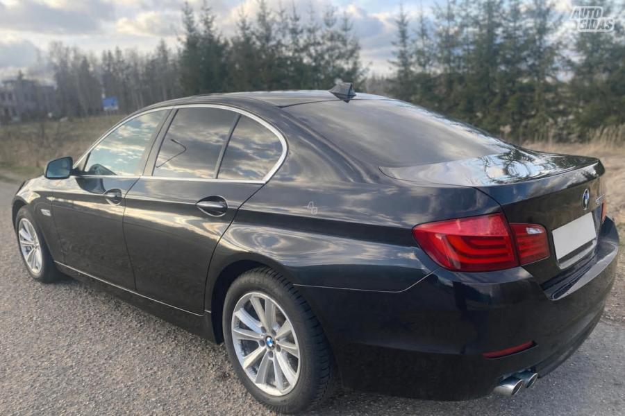 BMW 520 2011 Viļņa, ar dzinēja tilpumu 2.00 L un nobraukumu 280 tūkst. km par 9000 €, foto 12 vietnē AUTOMOTO.COM.LV