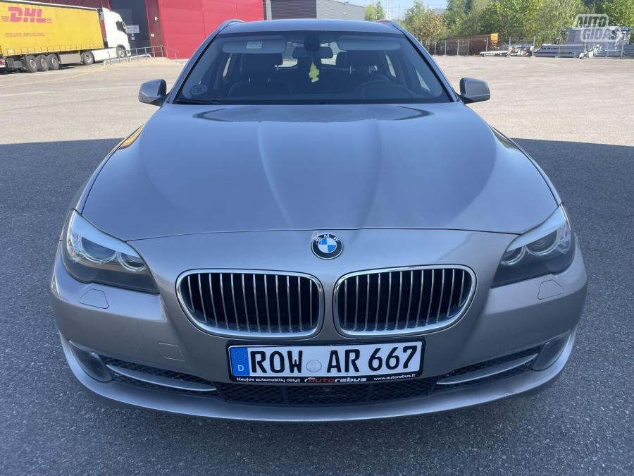 BMW 520 2011 in Kaunas, with an engine capacity of 2.00 L and mileage of 350 thousand km for 7650 €, photo 9 on AUTOMOTO.COM.LV