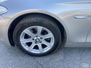 BMW 520 2011 in Kaunas, with an engine capacity of 2.00 L and mileage of 350 thousand km for 7650 €, photo 15 on AUTOMOTO.COM.LV