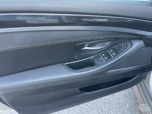 BMW 520 2011 in Kaunas, with an engine capacity of 2.00 L and mileage of 350 thousand km for 7650 €, photo 16 on AUTOMOTO.COM.LV